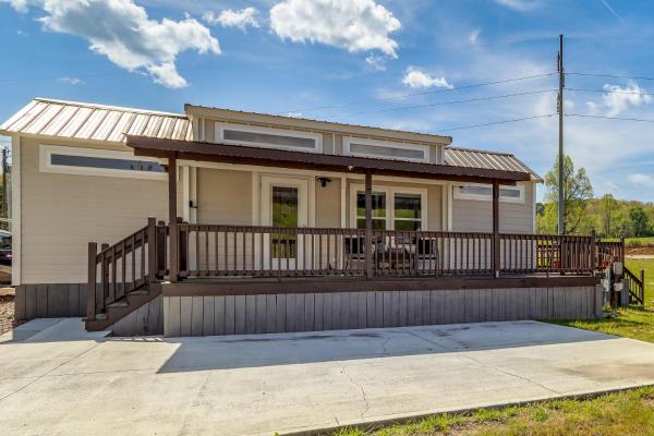 Newly Built Morganton Tiny Home With Deck! - 조지아