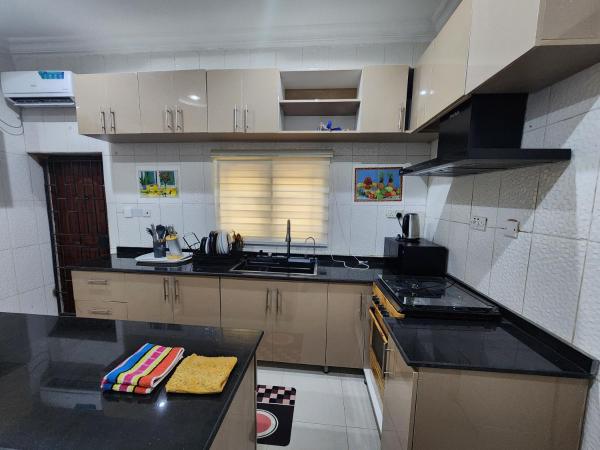 Mcbs Hotel And Apartment - Abuja