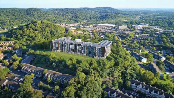 Landing Beautiful 1bd Gym Clubhouse - Brentwood