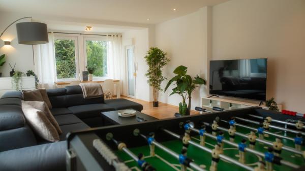 Ks Stays Apartments - 2 Schlafzimmer Mit Einzelbetten Für 4-5 Personen - Bielefeld