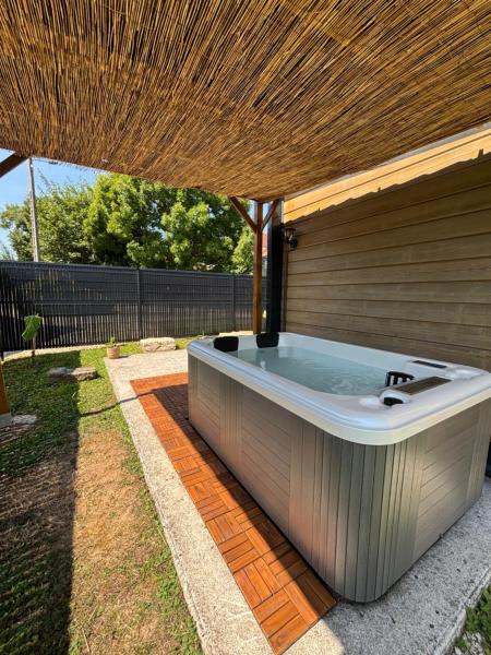 Chalet Des Aigrettes- Jacuzzi Privatif - Haute-Saône