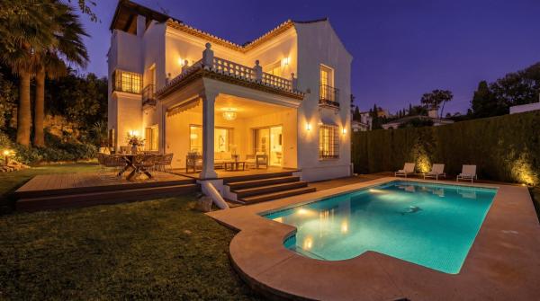 Vacation Marbella I Villa Nadal, Private Heated Pool, 5bdr, Lush Garden, Bbq, Alarm System, Best Beaches At Your Doorstep - Marbella