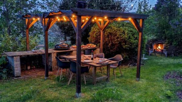 Romantic Village School With Sunny Garden - Ambert