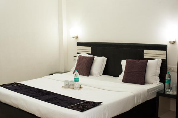 Aura Stays - New Delhi