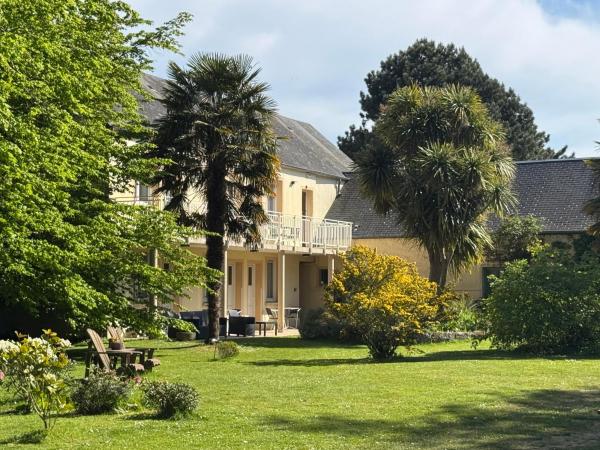 Logis Hôtel La Demeure Du Perron - Normandy