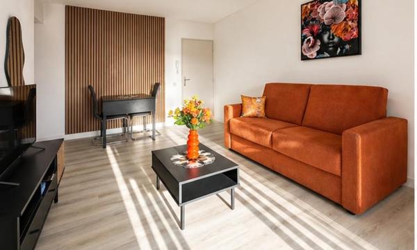 Cocon Chaleureux Avec Terrasse Et Parking à Sanary - Sanary-sur-Mer