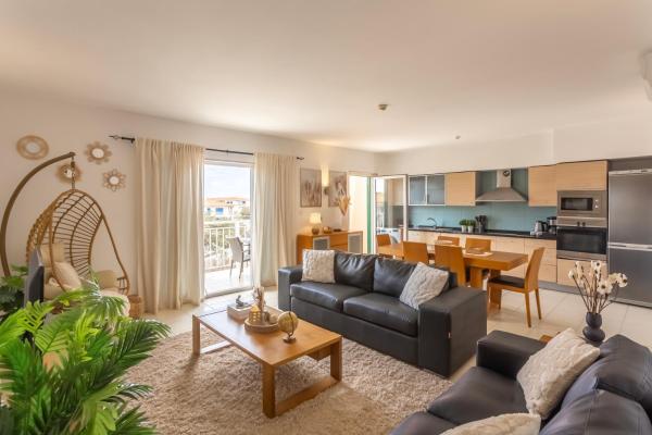 Spacious 2 Bedroom With Pool & Near Beach Vila Verde - Cabo Verde