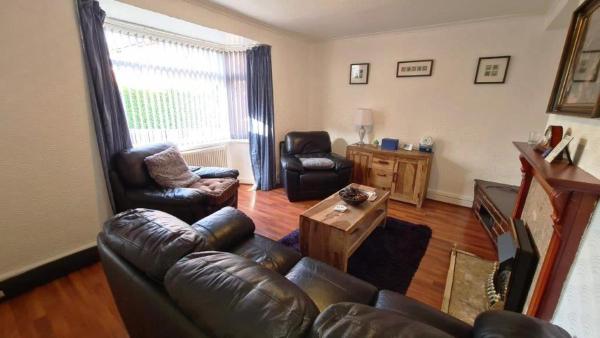 Immaculate 3bd Home - Coop - Etihad - Pool Table - Manchester