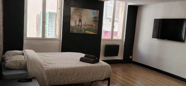 Budgetbnb 131 Studio Plein Centre - Toulon