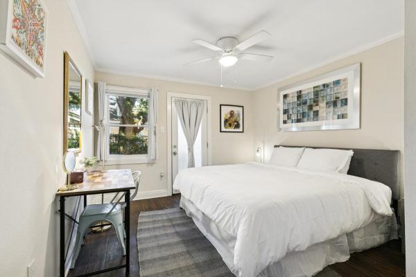 Cute 2bed 1bath, 7blocks From French Q, Steps To Jazz Venues, Free Gated Pk Include - La Nouvelle-Orléans, LA