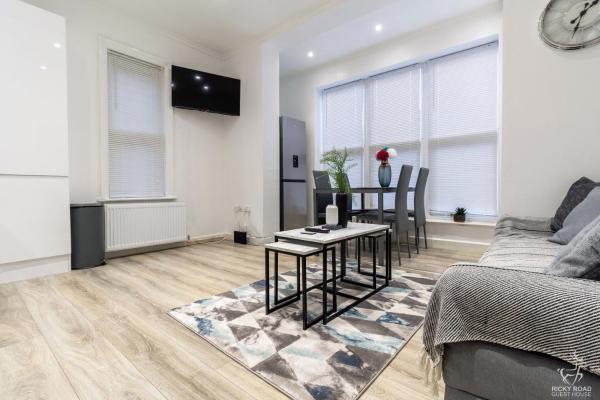Ricky Road Apartments - Watford