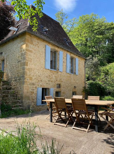 3-bed Stone House Private Wild Garden Sarlat Centre - Domme