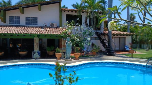 Casa Virgilio B&b - Nuevo Vallarta