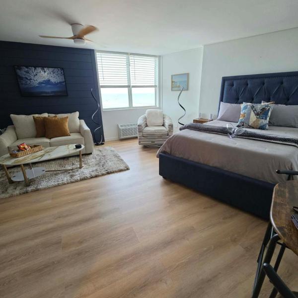 Intimate - Cuddles - Ocean Vibes - Daytona Beach, FL