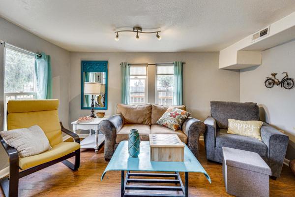 Walk To Park, Trails & Pub! Palmer Lake Cottage - Larkspur, CO