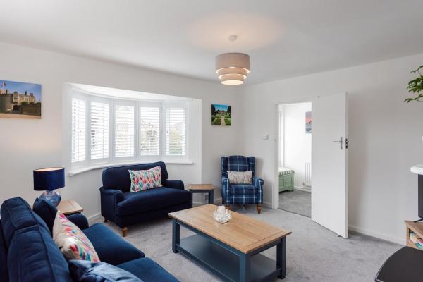 The Retreat Bright 2 Bed Holiday Flat - Deal