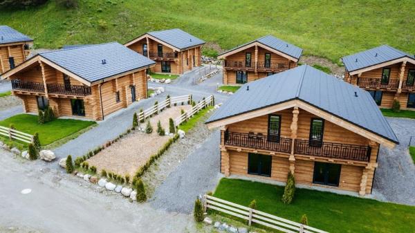 Modern Luxury Chalet With Free Parking - Weissensee