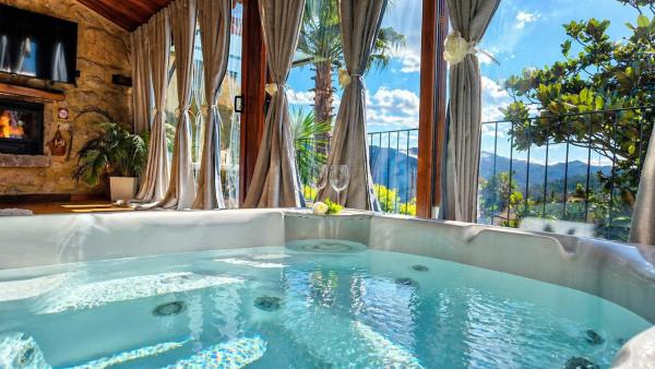 Casa Favo De Mel - Piscina & Jacuzzi Privado - Lareira - Portugal