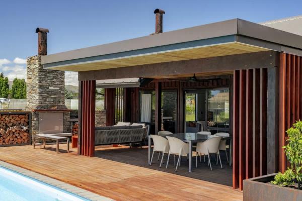 Wanaka Mountain Oasis - Spa & Pool - Luggate