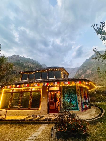 Mudhouse Homestay And Cafe Kasol - Himachal Pradesh