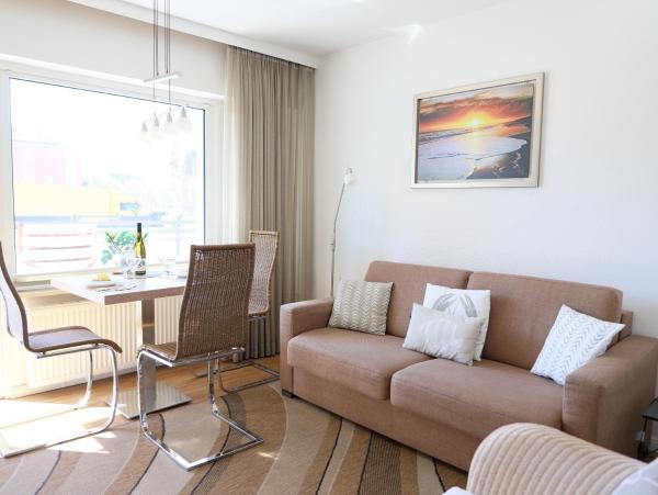 Gemütliches 2-zimmer-appartement Mit Balkon Richtung Süden. - List