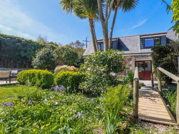 Hydrangea Cottage - St Austell