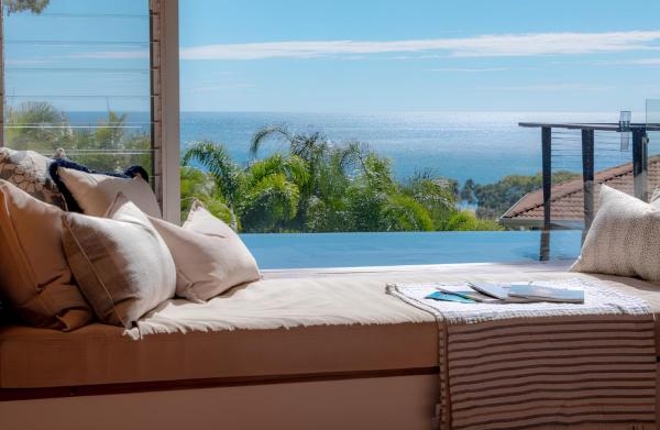 Blue Sapphire - Panoramic Ocean Views Of Agnes Water's Main Beach - Agnes Water