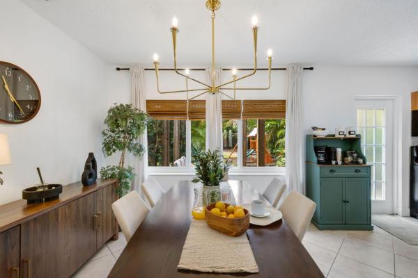Cozy Dania Beach House With Fenced Backyard - Broward County, FL