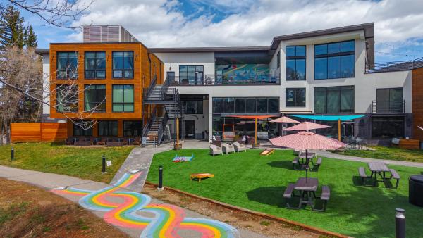 The Block Hotel & Commons - Colorado