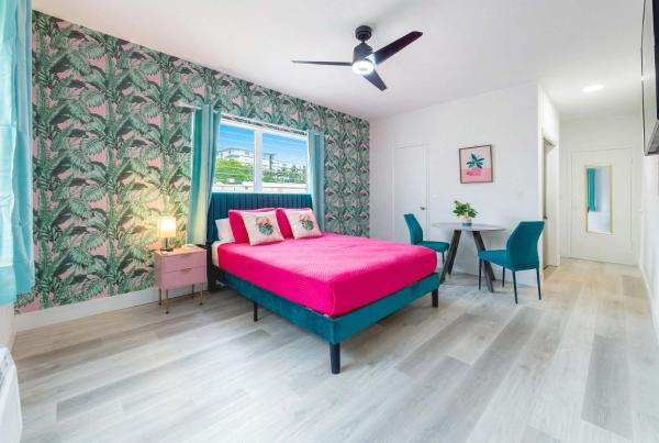 Cozy Miami Beach Studio Near The Ocean - Miami Beach, FL