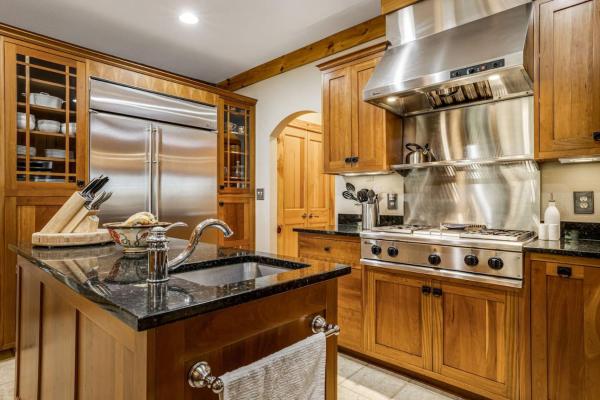 East View Lodge - Luxury Mtn Cabin, Game Room, Sauna And Fire Pit - Asheville, NC