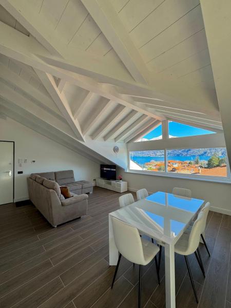 Apt. Aries - Penthouse Menaggio - Menaggio
