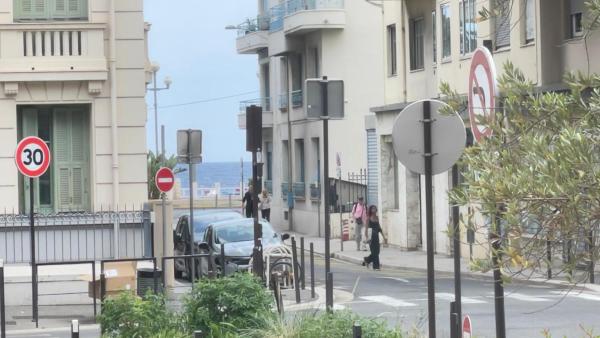Appartement De Deux Pièces à 40 Mètres De La Plage Et à Un Arrêt De Tramway Du Centre-ville - Nizza