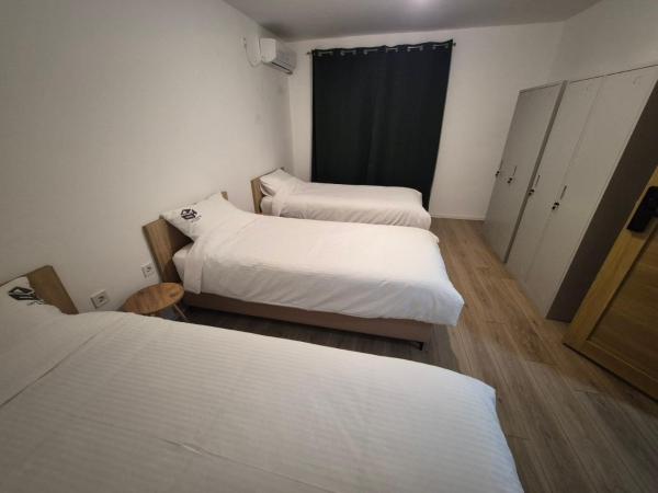 City House , Beds, Rooms And More - Montenegro