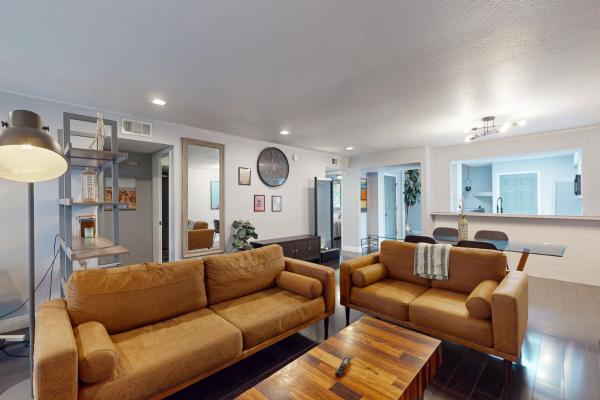The Gardens Getaway - Tempe, AZ