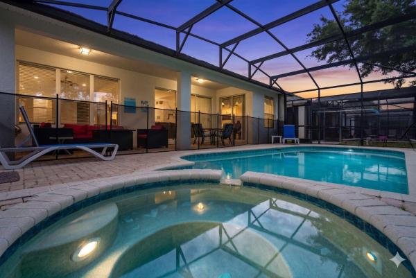 Private Pool Retreat In Windsor Hills - Celebration, FL