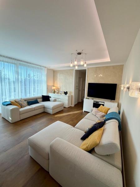 Balaton Skyline Penthouse - Jacuzzi - Beach & Spa - Siófok