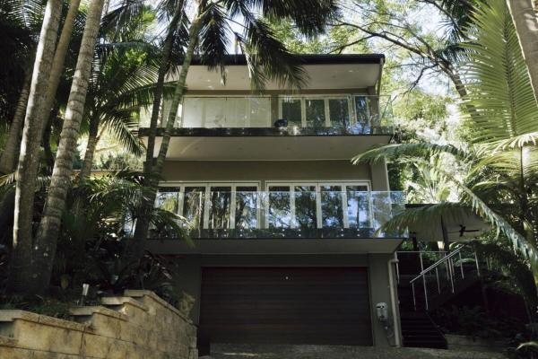 Tropical Style Vacation Home - Sydney