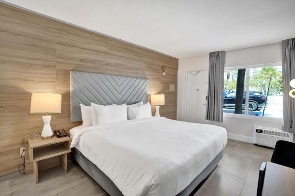 Ocean Blvd King Suite Near The Beach - Fort Lauderdale, FL