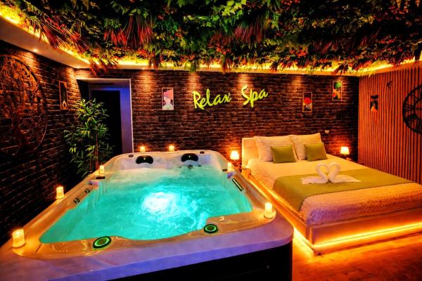 Relax Spa-4 Pers-jacuzzi-parking-jardin-clim-colmar - Colmar
