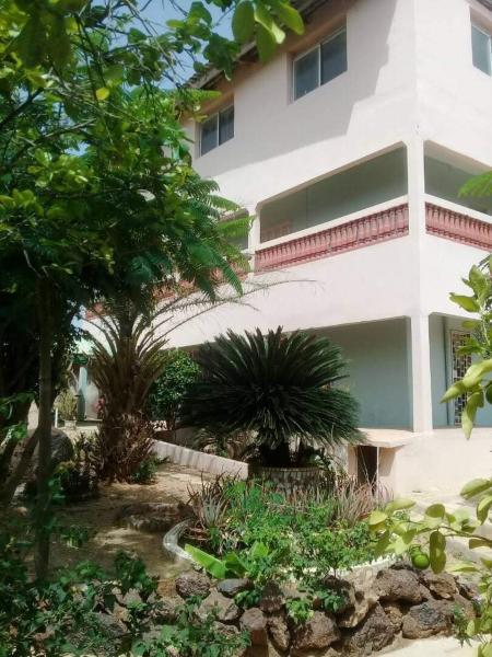 Le Chalet Rose - Senegal