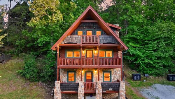 Smoky Mountain Playhouse By Avantstay - Pigeon Forge, TN