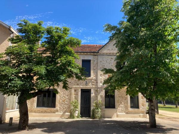 Maison De Vacances Vallée Du Lot Et Garonne 2 à 6 Personne - Fumel