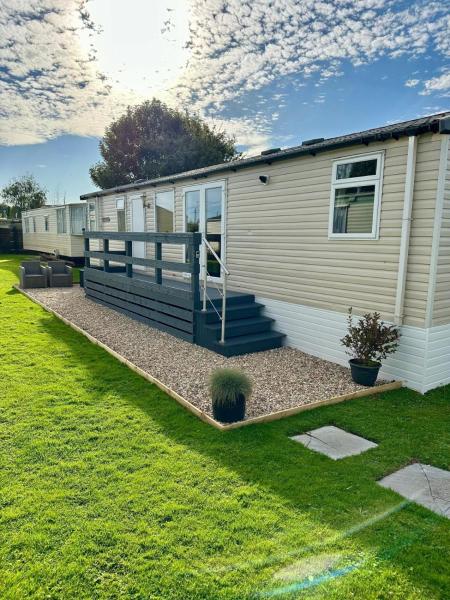 Caravan 5 Modern And Cosy Caravan Sleeps 6 Gch Dg - Camber Sands