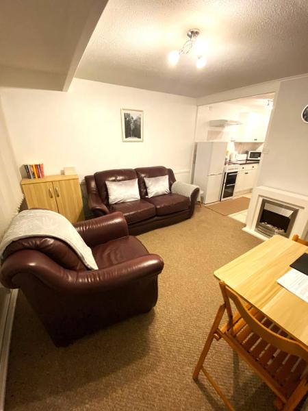 Comfortable And Homely 2 Bedroom Chalet With Free Passes To Swimming Pool, Gym & Club - Great Yarmouth