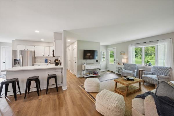 Serenity On Strauss 400 - Cozy Duplex In Prime Location - Ripon, WI