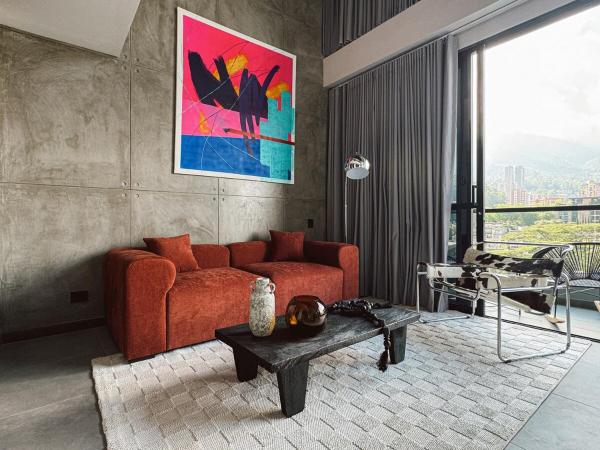 New Duplex Near Provenza With Views Of El Poblado - Medellín