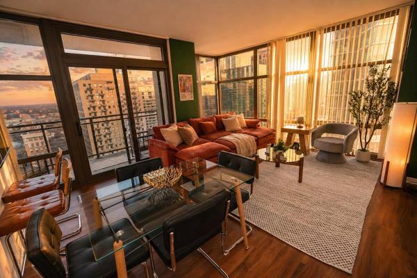 21st Floor Skyline 2br Near Grant Park & Field Museum - Groveland Park - Chicago