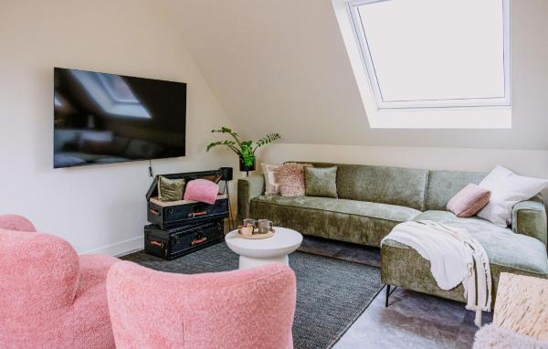 Gorgeous Home In Knesselare With Sauna - Eeklo