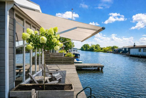 Lakeside Cottage With Boat Near Amsterdam - Maarssen